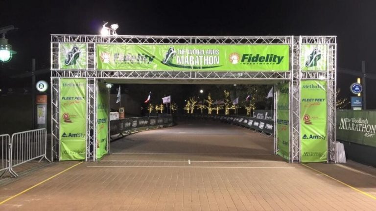 Woodlands Marathon – Finish Line Structure – Corrugated Concepts and ...